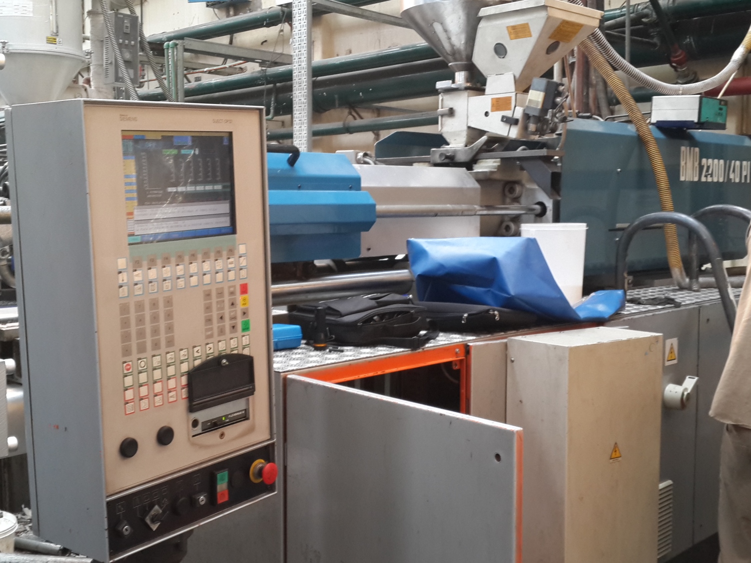 BMB 2200 Injection Molding Machine | FlexiDrive - Floppy Drive Update