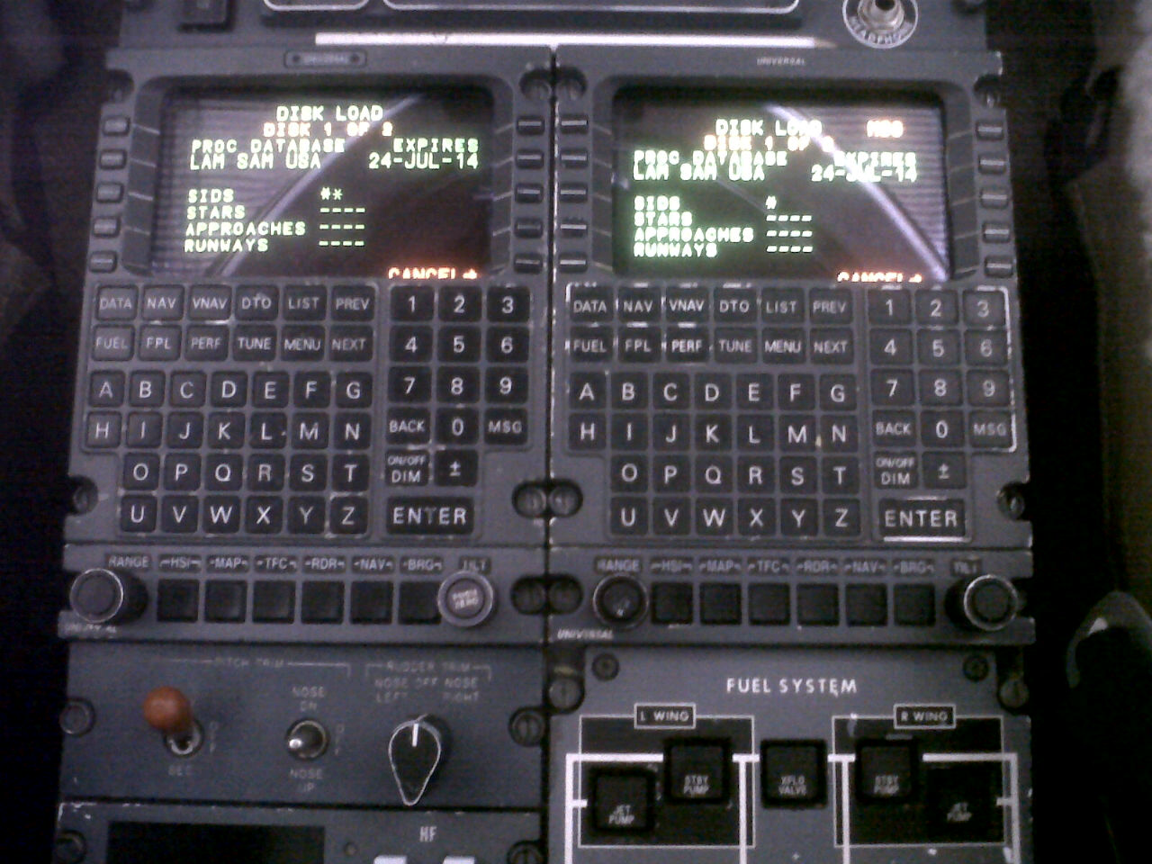 Universal Avionics Systems Corporation Model UNS1 | FlexiDrive - Floppy ...